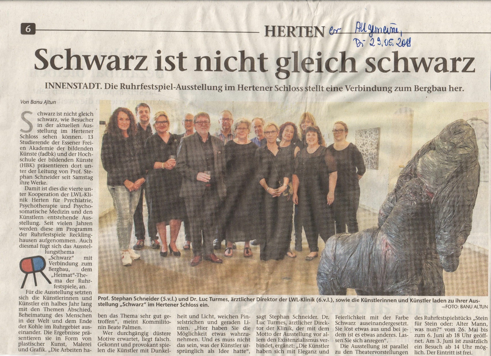 Schwarz – Heidi Becker